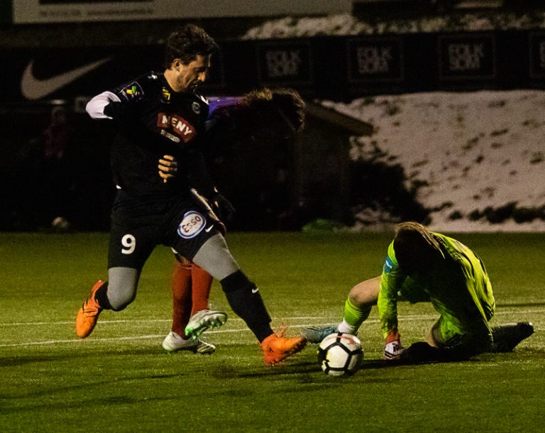 Uavgjort mot Fram Larvik! : Flint Fotball